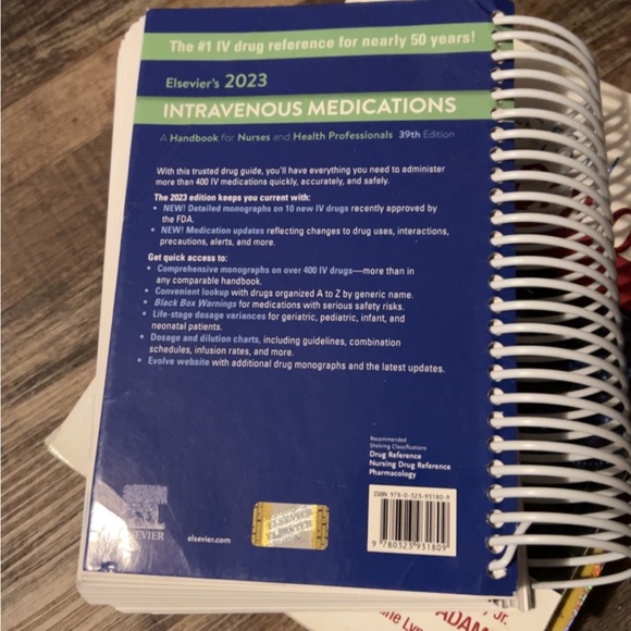 Elseviers | Other | Elseviers 223 Intravenous Medications Book | Poshmark
